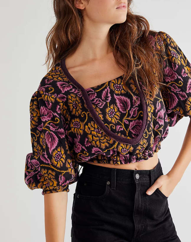 No Ordinary Top – The Dressing Room on Main